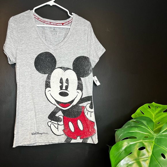 Disney | Tops | Disney Mickey Mouse Tshirt | Poshmark